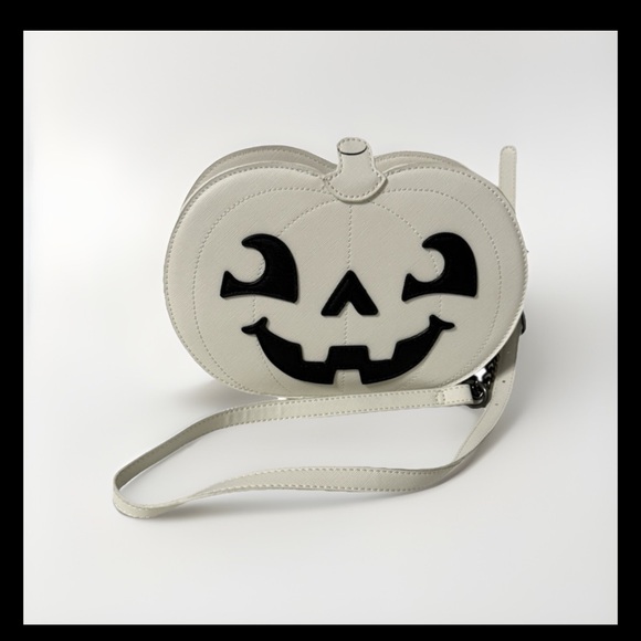 MAD Engine | Bags | Mad Engine White Pumpkin Jack Olantern Crossbody ...